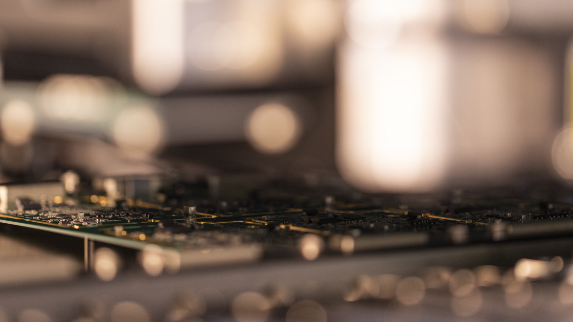 Manufacturing process of hand-held electronics. | Ouneva Group